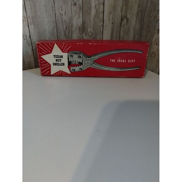 Kitchen | Vintage The Texan York Nut Sheller Cracker With Box San ...